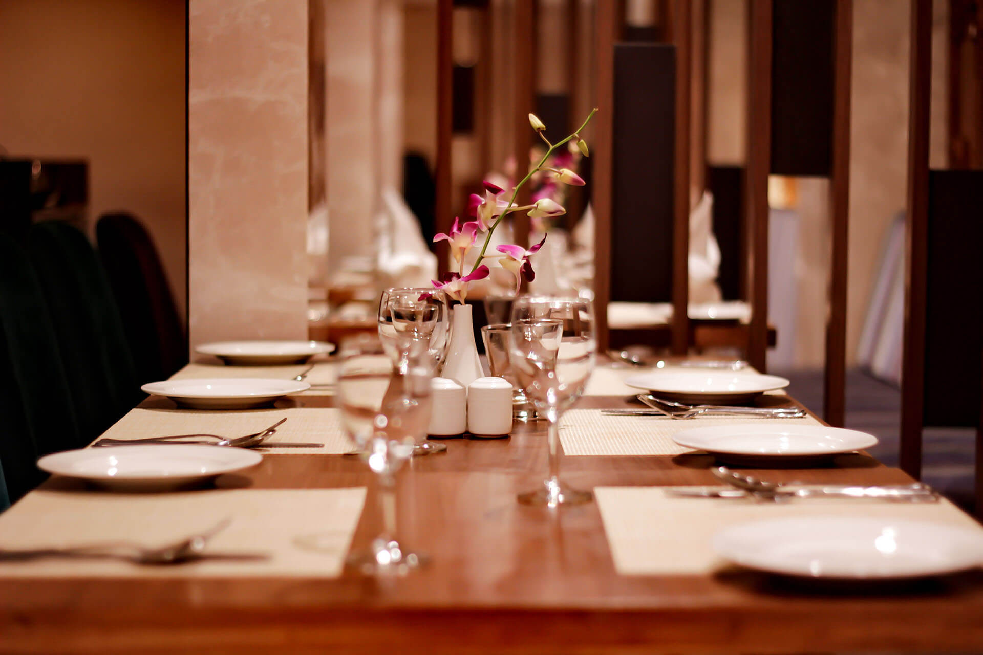 Essence Restaurant - Hotel Heritage - 4 Star Luxury Business Hotel ...